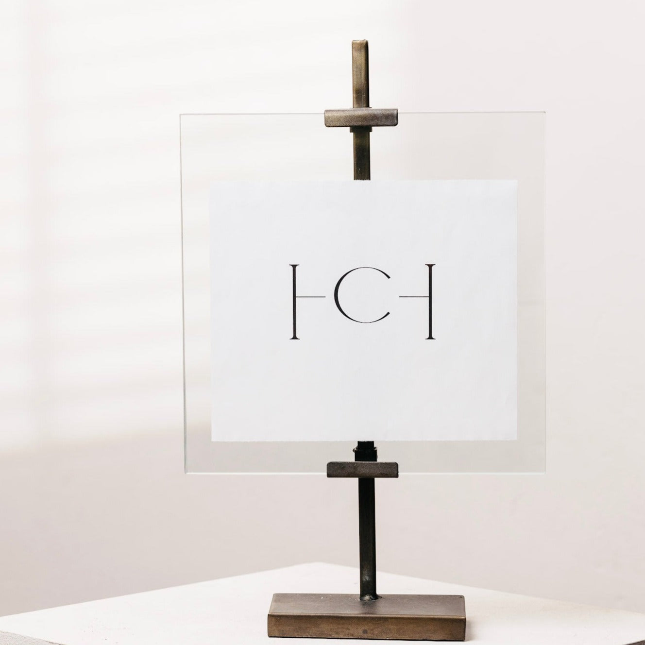 Marx Floating Frame – Collective House